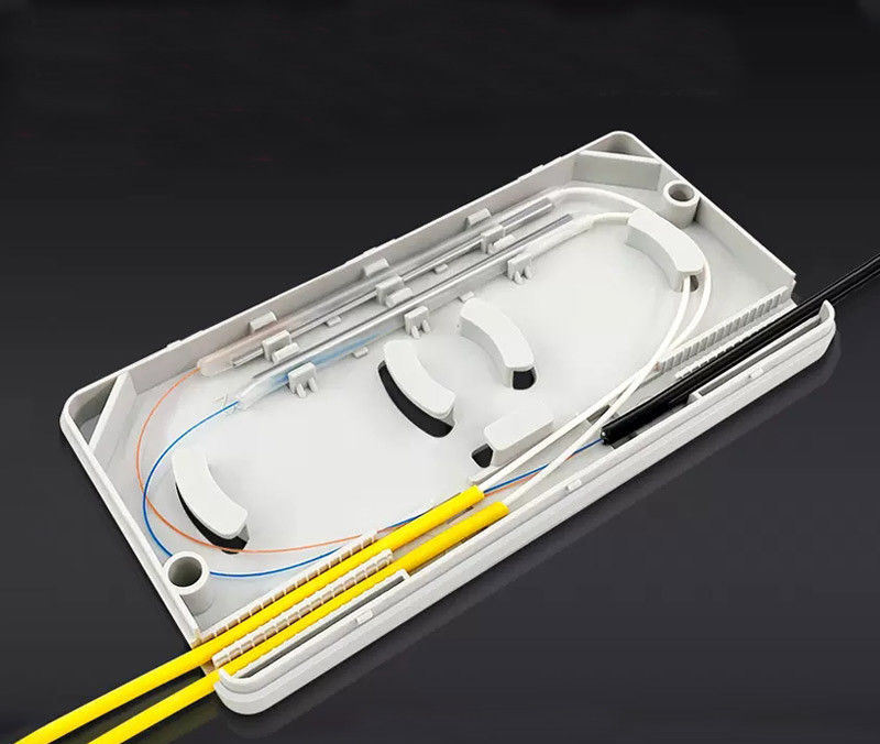 2in 2out 4 Ports Fiber Optic Termination Box For Drop Cable Splicing ...