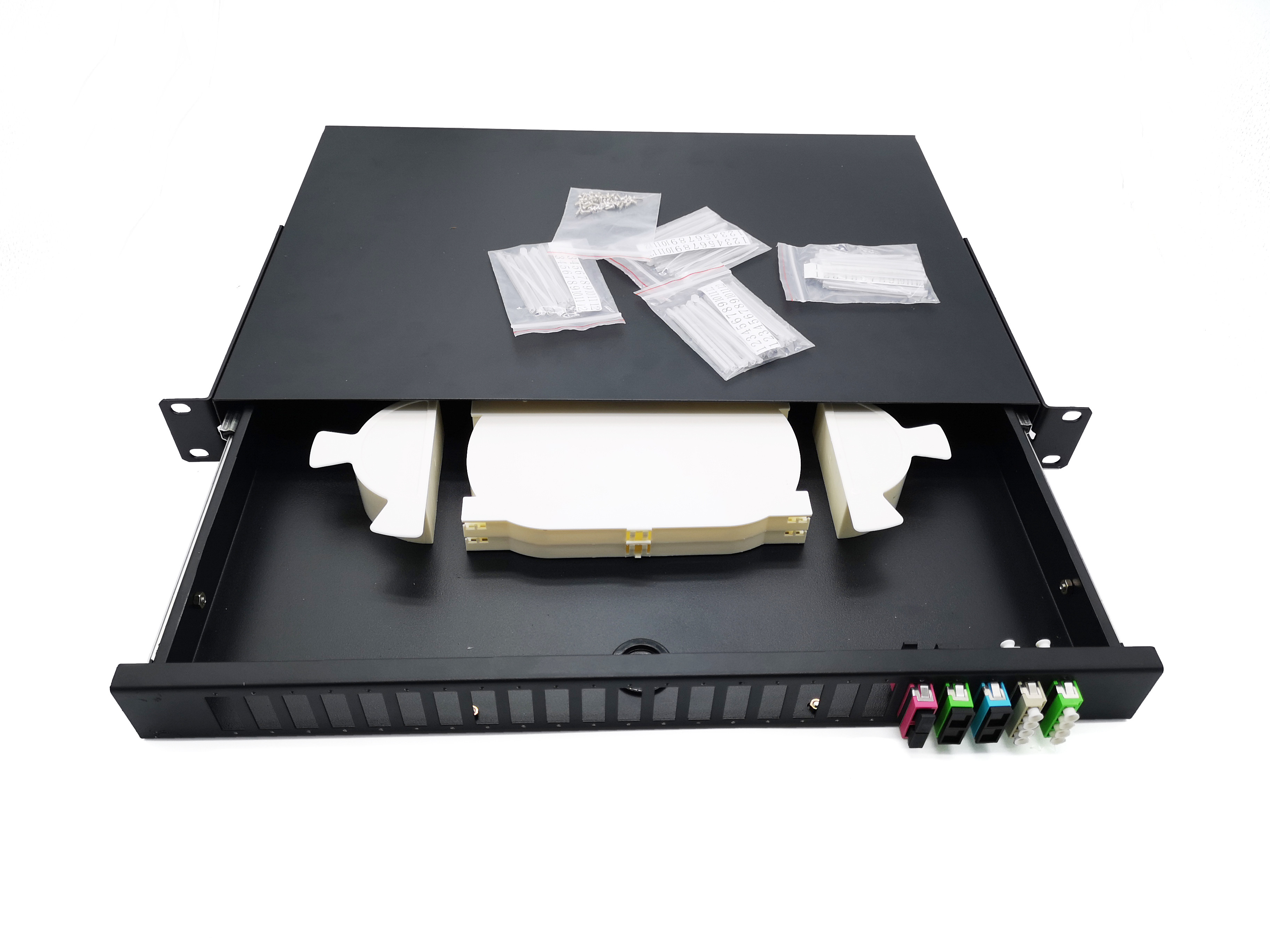 19 inch Metal ODF Fiber Optic Patch Panel For FTTH / FTTX / CATV / LAN ...