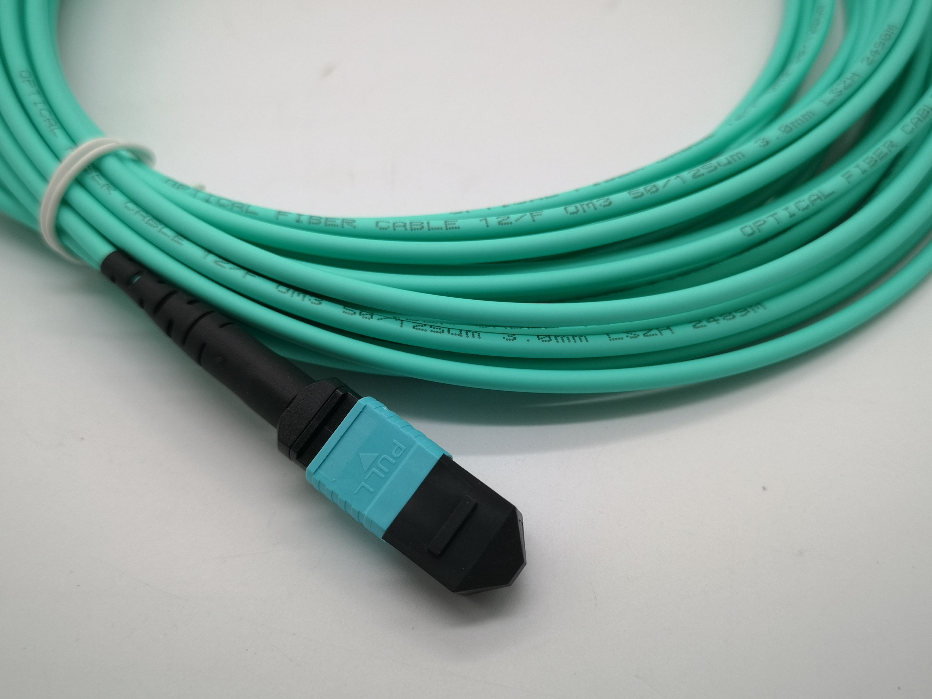 12 Fiber Optical MPO Patch Cable Assemblies OM3 40/100G Aqua 10 Meter ...