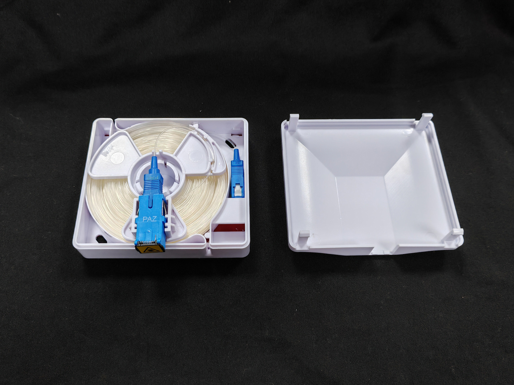 FTTH Indoor ABS 1 Core SC Adapter Invisible Fiber Optic Box Wall Outlet