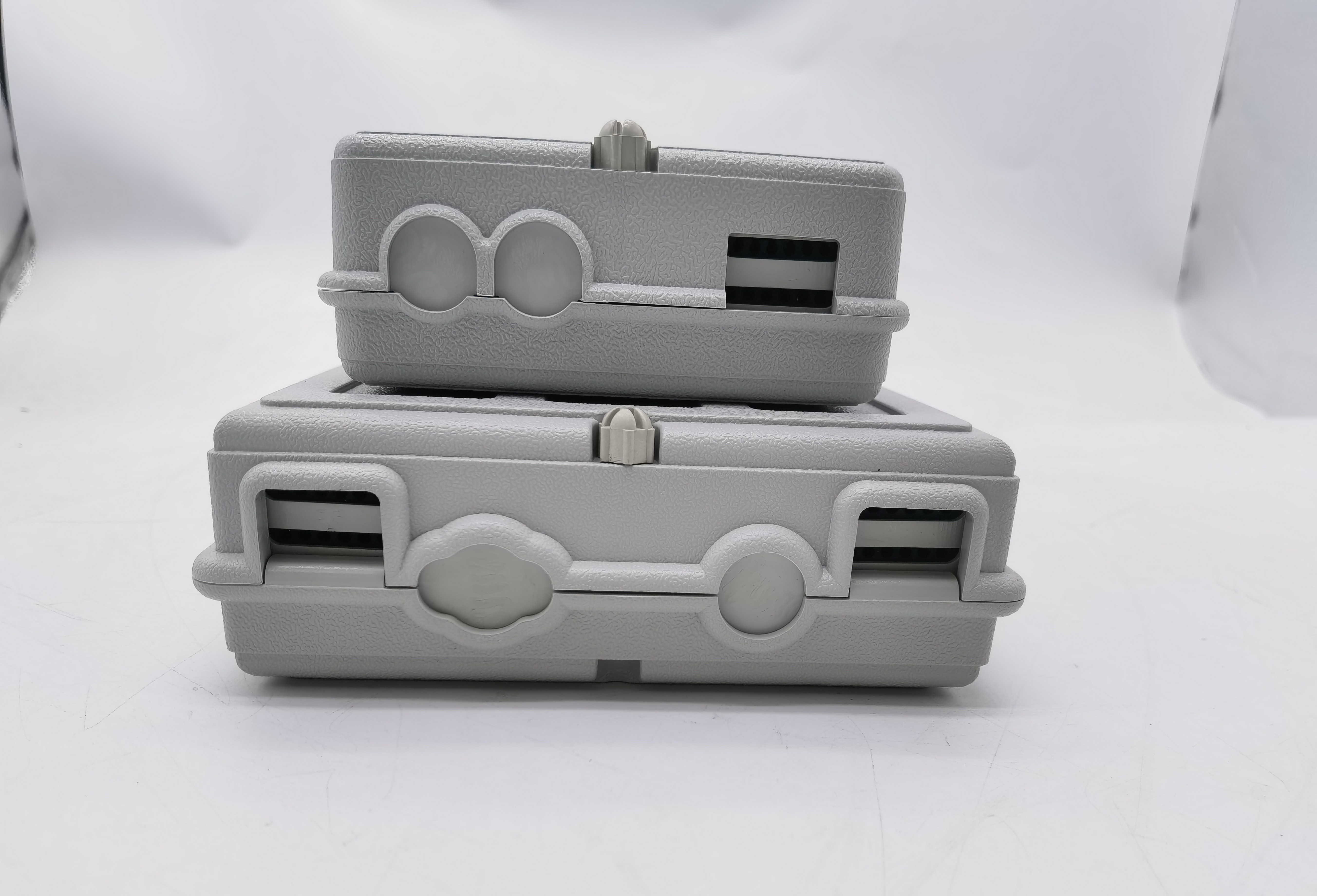 12 Splice Tray Termination Boxes for Easy Maintenance of Fibre Optic ...