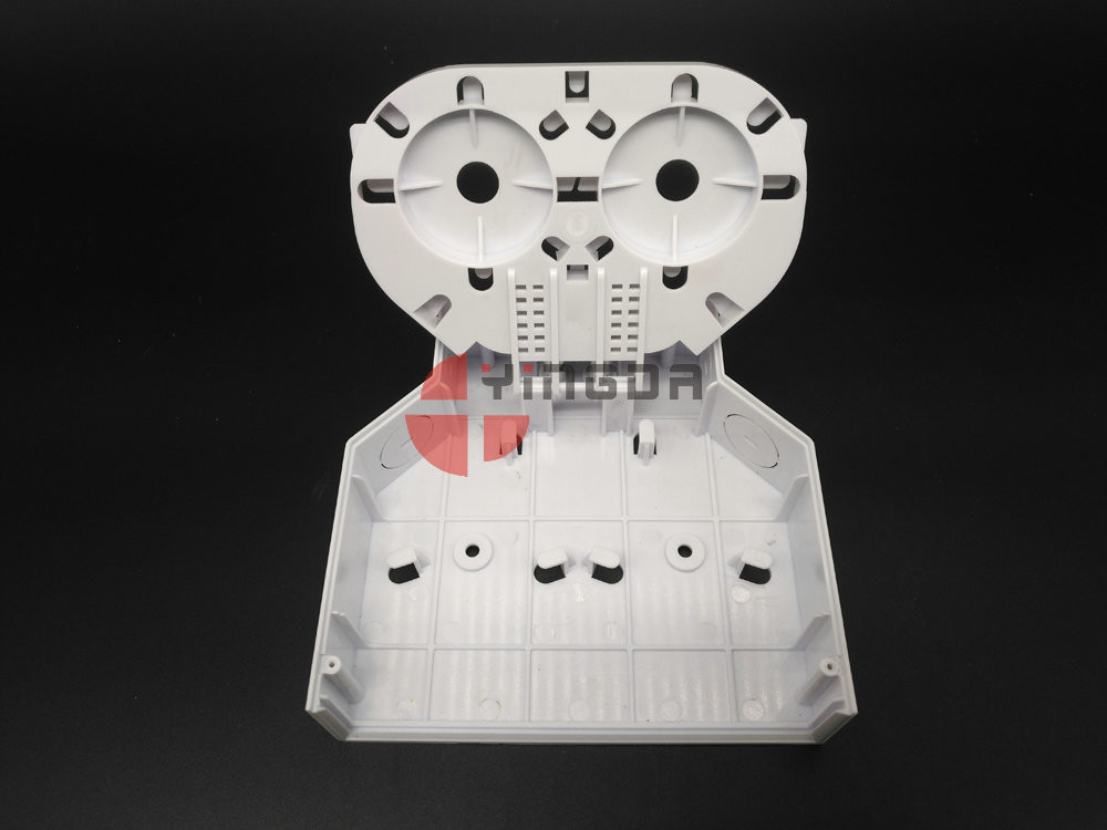 White Indoor Fiber Optic DIN Terminal Box , Plastic Termination Box 12 ...