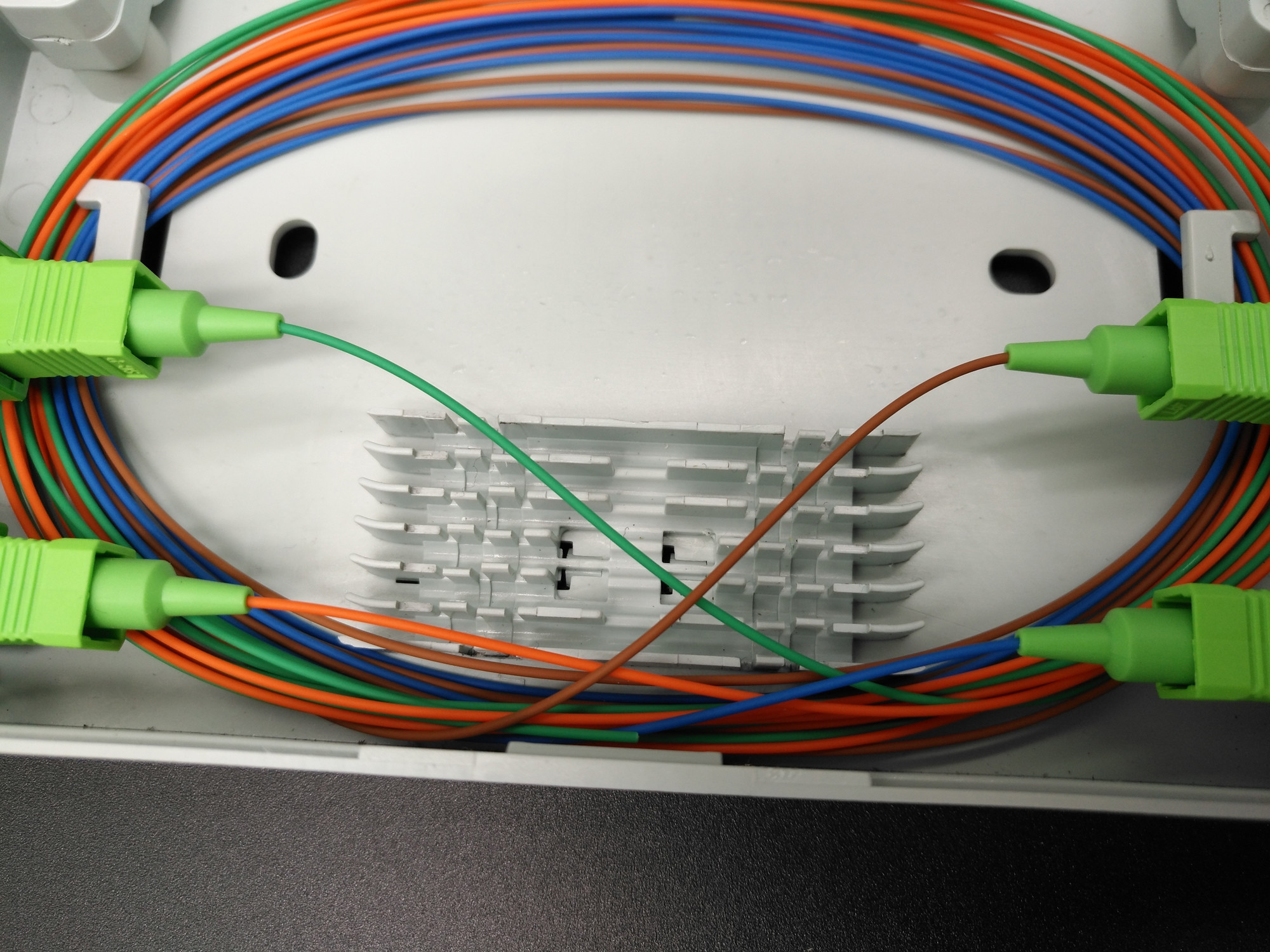 4 Ports FTTH Optical Fiber Termination Box Pre-terminated CTO 12 Cores ...